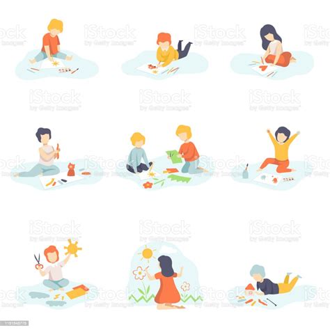 바닥 그림에 앉아있는 소년과 소녀의 컬렉션 Scssors로 절단 연필로 그리기 플라스 티 신 어린이 창의력 교육 개발 벡터