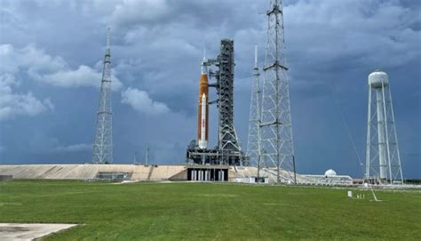 熱帶風暴將襲佛州！ Nasa登月火箭試射任務三度取消 Yahoo奇摩汽車機車