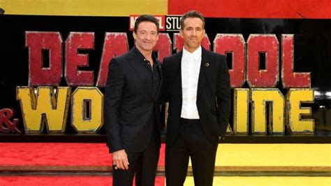 Ryan Reynolds Surpreende Criança Em Tratamento Contra Câncer No Hospital Geral De Massachusetts