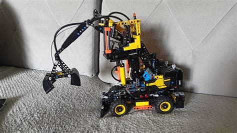 LEGO technic 42053 koparka Volvo Kraków Podgórze Duchackie • OLX.pl