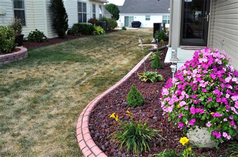 Red Lava Rock Indianapolis Decorative Rock Mccarty Mulch