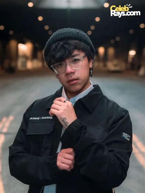 Michael Le Bio Wiki Age Height Social Media Accounts Zodiac Sign