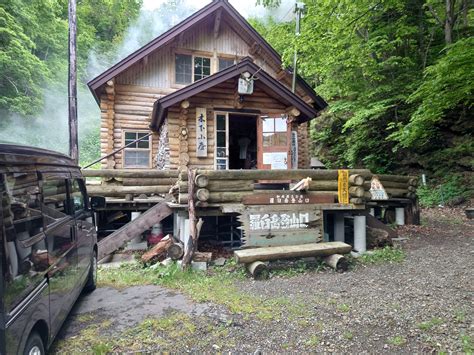 はりま屋 on Twitter 斜里側からの登山口を偵察してきた木下小屋の管理人さんが7月8月ぐらいが花が多くて良い羅臼側からは