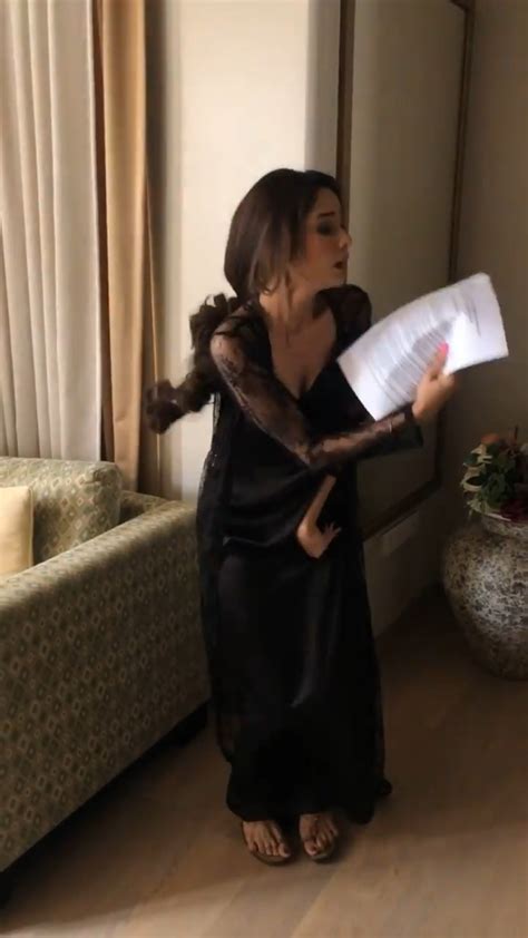 Leena Jumanis Feet