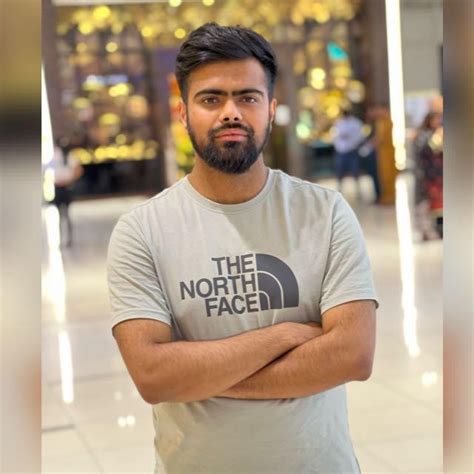 Abdullah Ali Akhtar Distribution Customer Service Representative