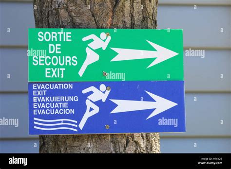 Fire Evacuation Signs Hi Res Stock Photography And Images Alamy