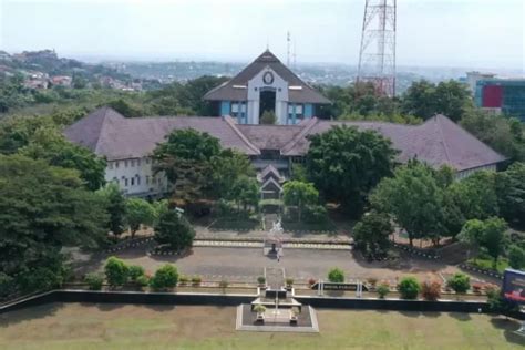 Biaya Kuliah Fakultas Kedokteran Undip Jurusan Kedokteran Keperawatan Gizi Farmasi