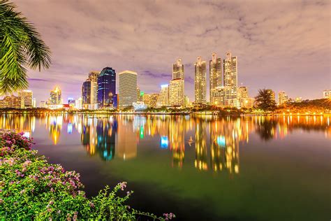 Sukhumvit Guide Top Attractions And Things To Do In Downtown Bangkok
