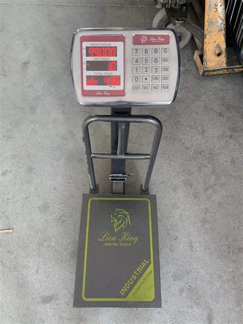 Lion King Digital Price Computing Scale 300kg Wheel And Dual Display