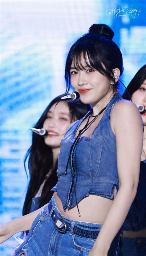 230807 Yujin R Yujin