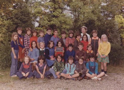 Photo De Classe C M De 1976 Ecole Publique Mixte Copains Davant