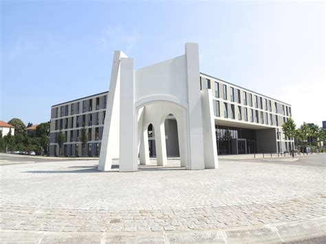 무료 이미지 건축물 화이트 원근법 건물 정면 재산 예배당 예배 장소 조각 미술 그림 4608x3456 1021498 무료 이미지 Pxhere