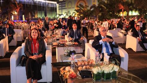 بالتعاون مع ميتا الاتصالات تشارك في ورشة عمل حول الميتافيرس والذكاء
