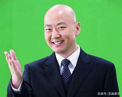 郭冬临和林俊杰之间只差一顶假发？看到照片：这确定不是一家人？百科ta说