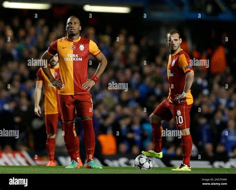 Sneijder And Drogba