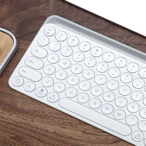 Xiaomi Miiiw Wireless Bluetooth G Dual Mode Keyboard White