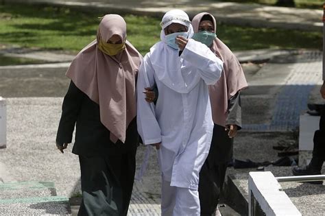 Indonesia Set To Put People In Jail For Having Sex Before Marriage