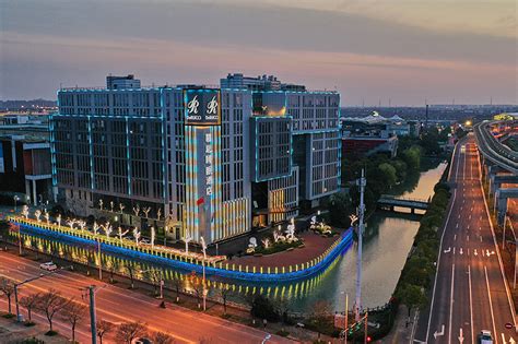 旗下门店 上海虹桥国家会展中心店 DeRUCCI Hotel