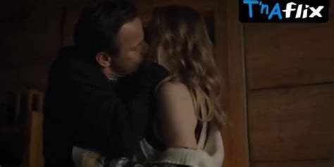 Magdalena Walach Sexy Scene In Pensjonat Pod Roza Tnaflix