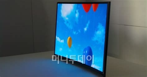 사진 삼성전자 곡면형 Oled Tv 세계 첫 공개