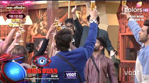 Bigg Boss 16 Update Ghar Mai Hua New Year Celebration Karan Kundra