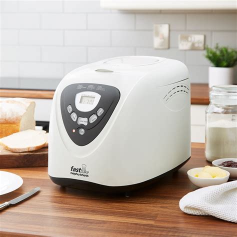 Breadmakers Morphy Richards Uk