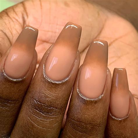 Ombré Nail Ideas That Modernize the Classic Colorful Mani Ombre nails Pink ombre nails