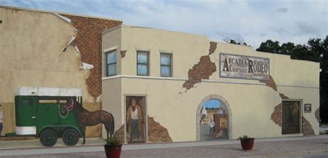 100ft Mural Painted By Linda Cassels And Tim Haas Street Art Wall