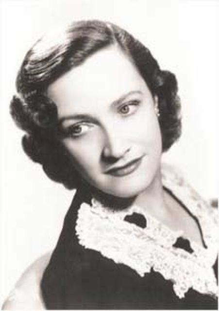 Kathleen Ferrier Biography English Opera Singer Contralto
