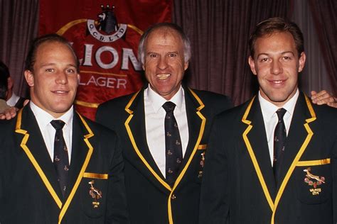 Tributes Pour In For Former Bok Coach Sharks Legend Ian Mcintosh