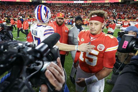 What Did Patrick Mahomes Say To Josh Allen Chiefs Qbs Nsfw Rant Goes