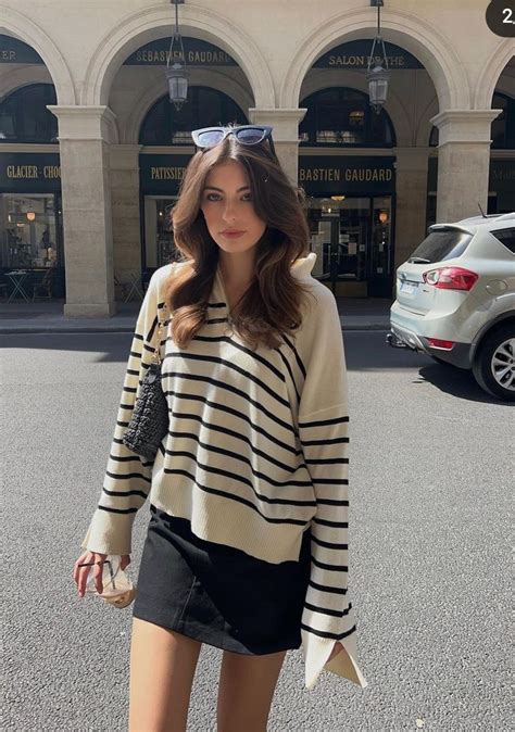 Épinglé Par Vanessa ★ Sur Outfits Styles De Mode Coréenne Mode