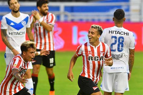 Estudiantes Vélez Horario Formaciones Y Cómo Ver En Vivo El Choque De