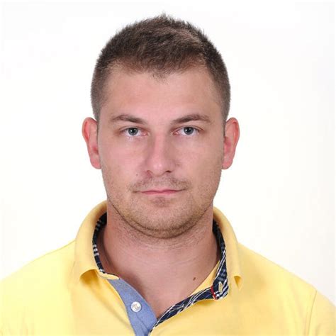 Kiril Zafirov Medium