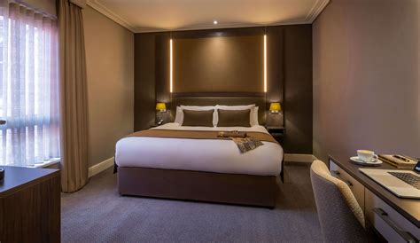 Luxurious Hotel Rooms In Dublin City Stay With Belvedere