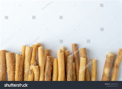 650 Imágenes De Miswak Tree Imágenes Fotos Y Vectores De Stock