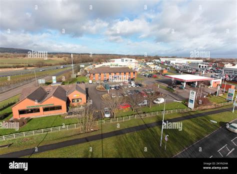 Travelodge Wrexham Fotos Und Bildmaterial In Hoher Auflösung Alamy