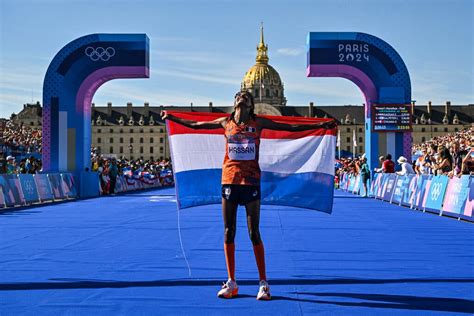 Sifan Hassan Wins Olympic Marathon Testing Limits Of Endurance The