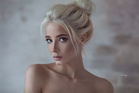 Hello Monday R Ekaterinashiryaeva