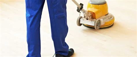 10 Expert Wood Floor Refinishing Tips