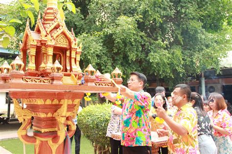 โรงเรียนกำแพงเพชรพิทยาคม Added โรงเรียนกำแพงเพชรพิทยาคม