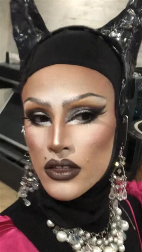 She Said Mug Scrolller