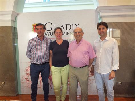 El diario de Destino Guadix Guadix reconoce la labor de Juan López