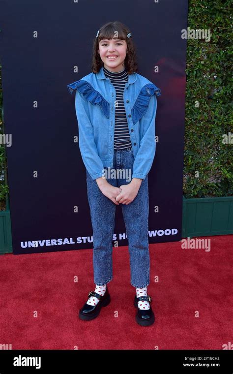 Piper Rubio Bei Der Er Ffnung Der Halloween Horror Nights In Den Universal Studios Hollywood