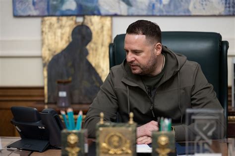 Керівник Офісу Президента України провів телефонну розмову з радником Президента США з питань