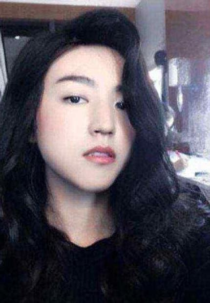 同样穿女仆装，杨幂我忍了，周星驰也忍了，看到王俊凯彻底炸了女仆装王俊凯周星驰新浪新闻