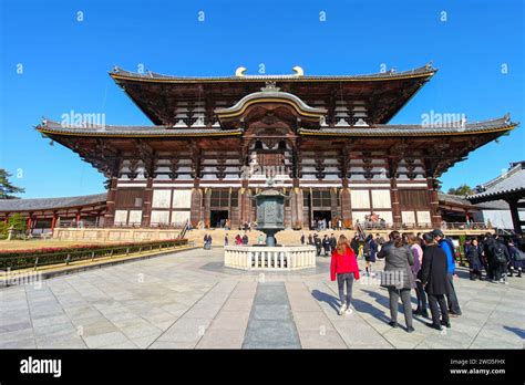 Todaiji Great Eastern Temple Hi Res Stock Photography And Images Alamy