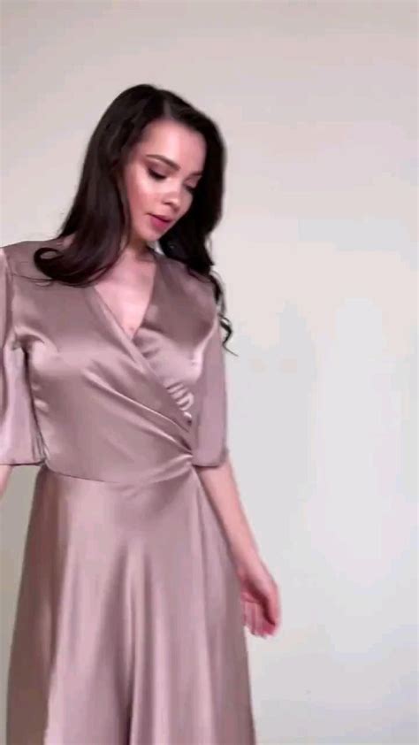 Pin Oleh Sexytime Di Videos Di 2024 Gadis Cantik Gadis Kecantikan