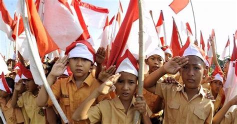 Contoh Sikap Cinta Tanah Air Dalam Kehidupan Sehari Hari Pr Sekolahku