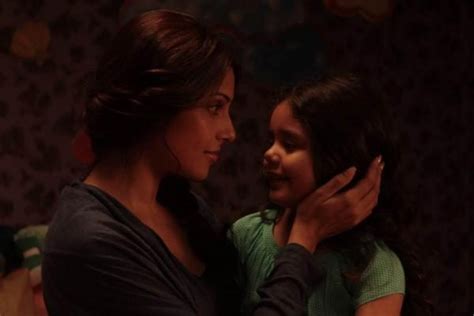 Aatma Photos Hd Images Pictures Stills First Look Posters Of Aatma Movie Filmibeat